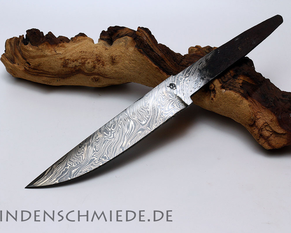 Damaststahl Messerklingen handgeschmiedet aus der Lindenschmiede