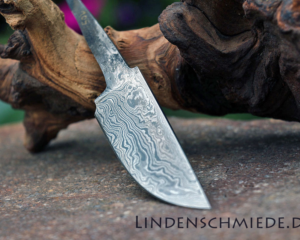 Damaststahl Messerklingen handgeschmiedet aus der Lindenschmiede